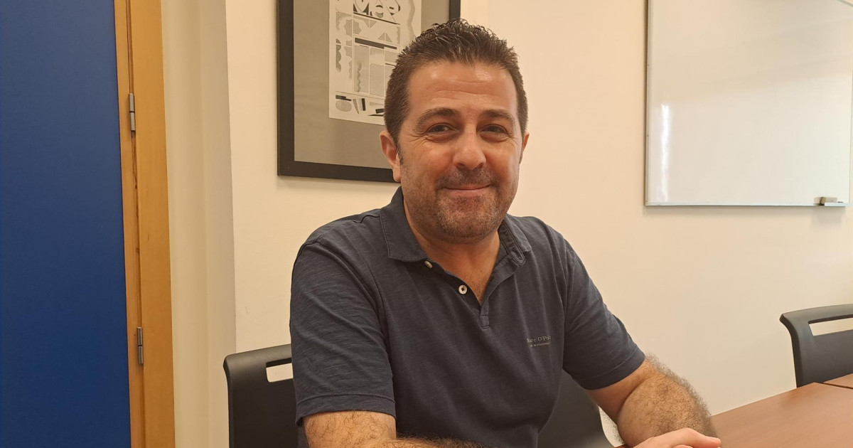 Un profesor se hace viral tras inventar un diccionario para 'boomers'