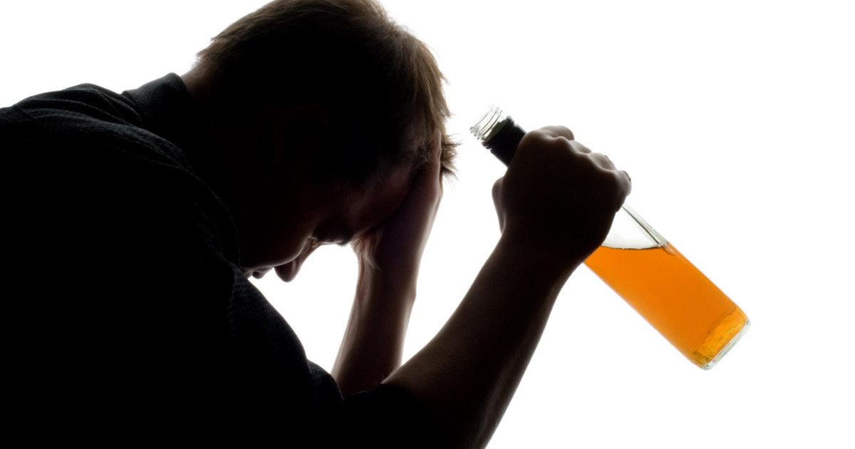 Consejos para evitar o aliviar la resaca