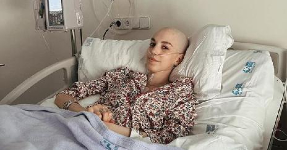 Síntomas y señales del sarcoma de Ewing, el cáncer que padecía Elena Huelva