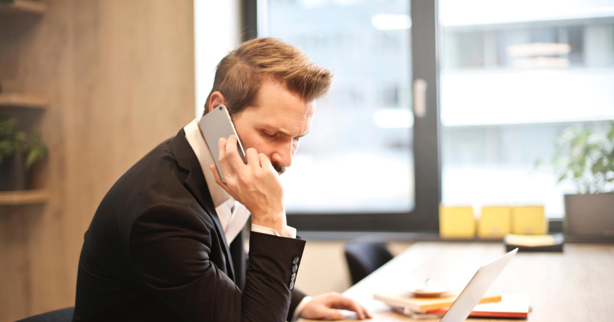 Estas son las frases más efectivas para cortar de raíz las llamadas spam