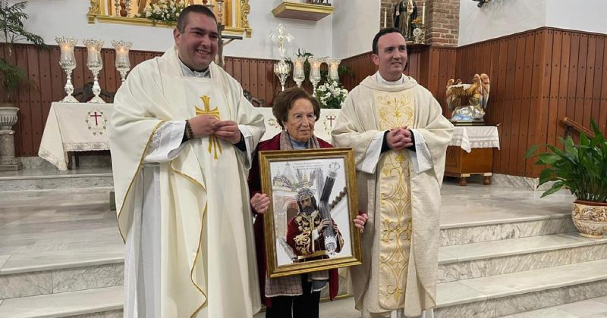 Francisca Rodríguez recibe la Medalla de la Diócesis