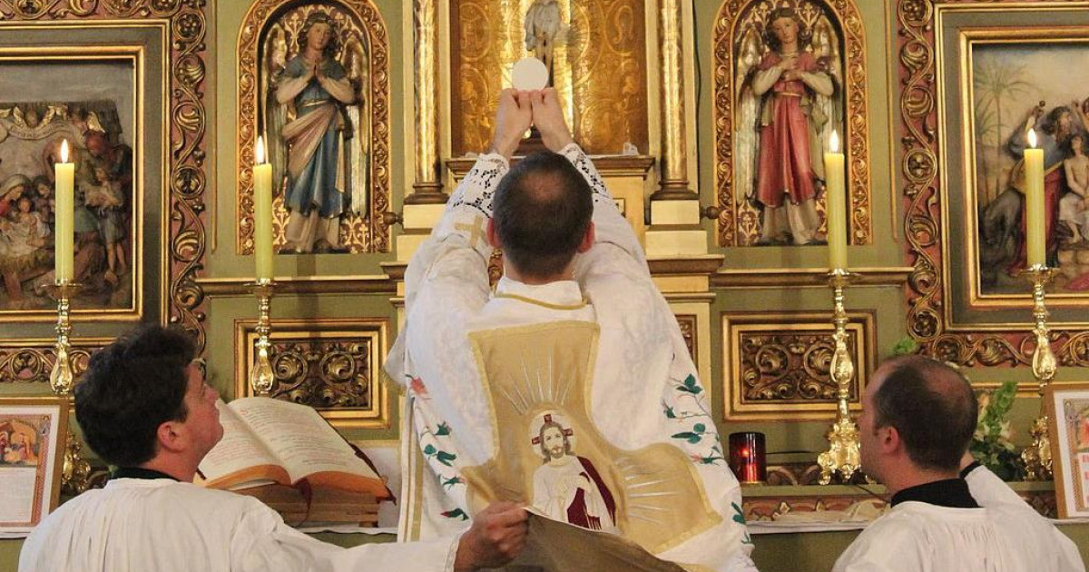Todo lo que hay que saber sobre el documento del Papa que limita la ...