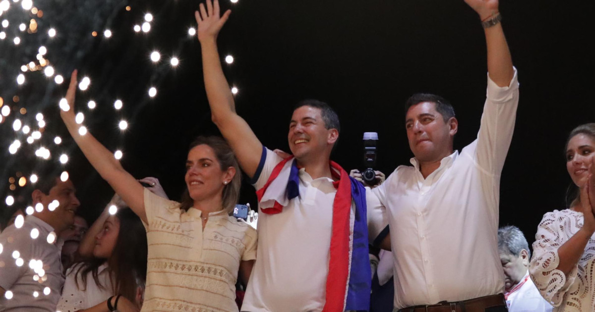 Santiago Peña, proclamado presidente electo de Paraguay: «Convoco a la ...
