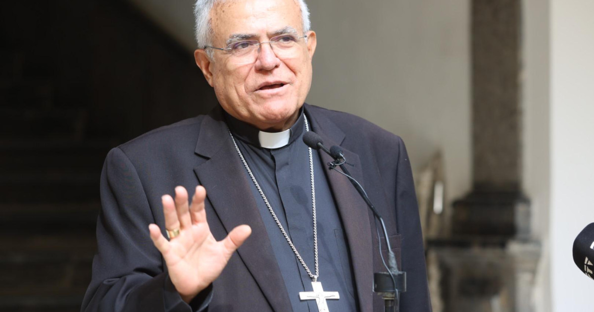 El obispo anuncia que «en unos meses» se conocerá el nombre de su sucesor