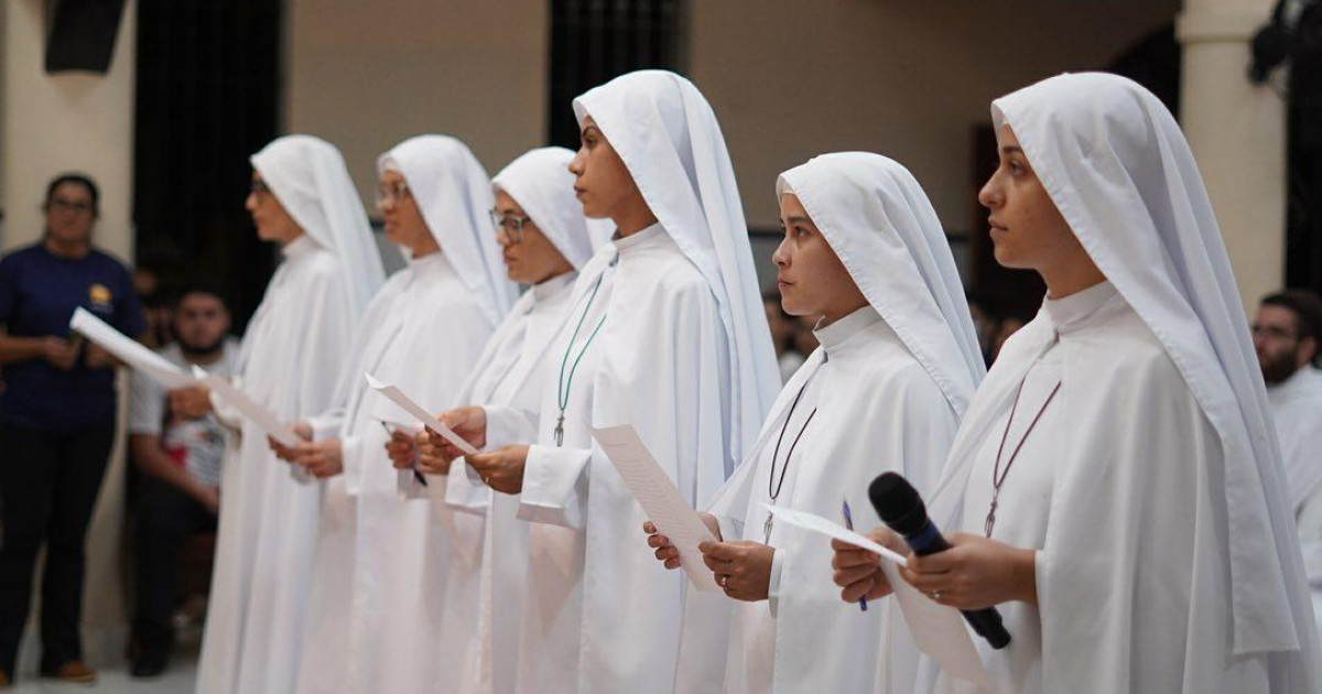 ¿Se maquillarán las monjas? Las preguntas que nunca te atreviste a hacer