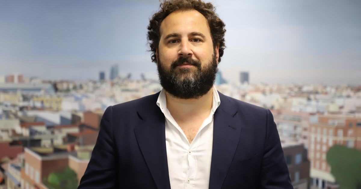 José Peláez: «Nos hemos vuelto unos pijos insoportables; creemos que ...