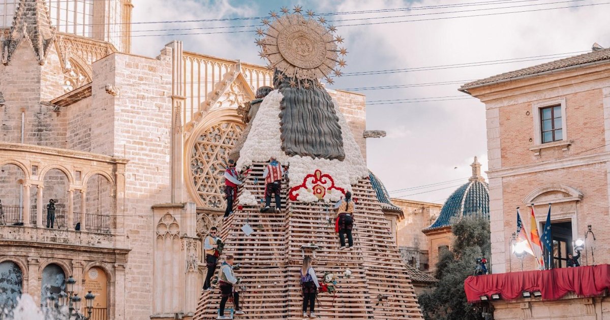 Confirmado: horarios de paso de la Ofrenda de las Fallas de Valencia 2026