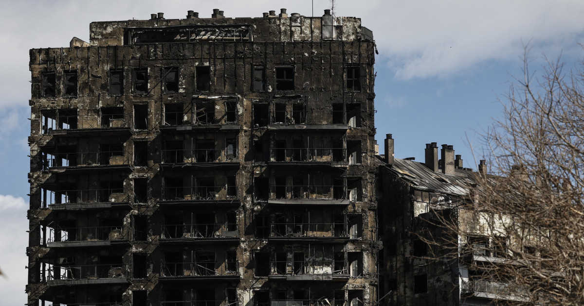 La costosa luz al final del túnel: la reconstrucción del edificio ...
