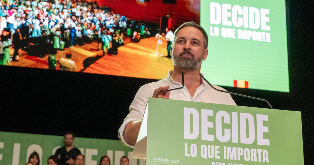 Abascal participa en un acto de Vox en Vitoria