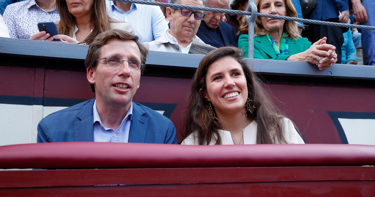 El flechazo de Almeida y Teresa Urquijo: un año de amor que acabó en ...