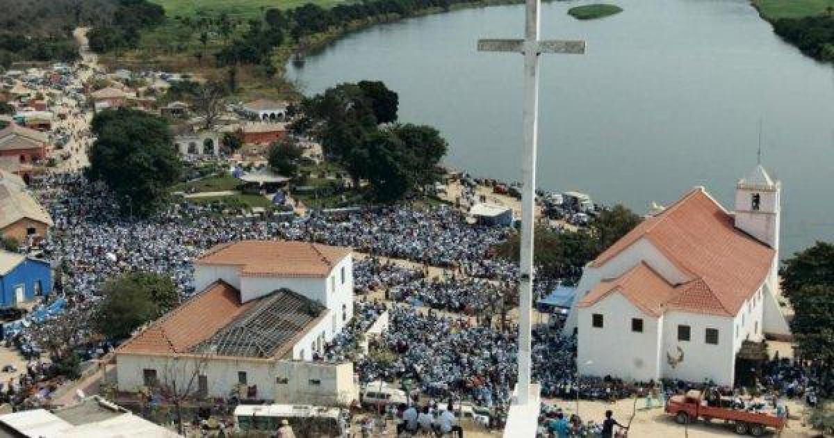 Más de 700.000 personas participan en una peregrinación en Angola