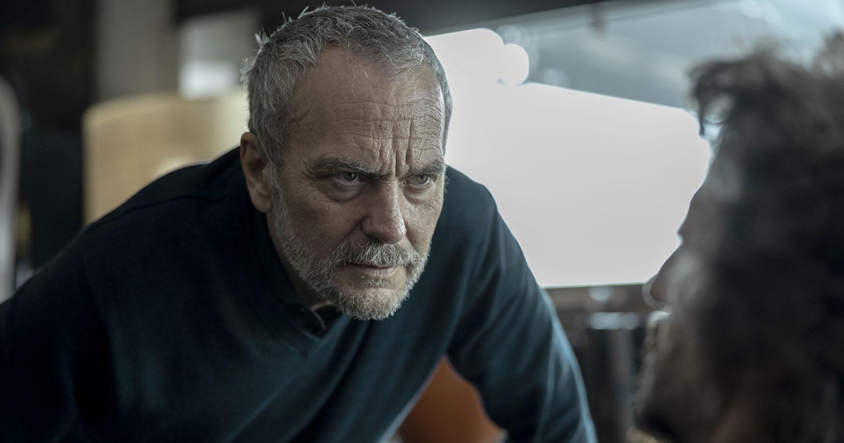 La película de José Coronado que vale la pena ver en el cine: «Está llena de giros de guion»