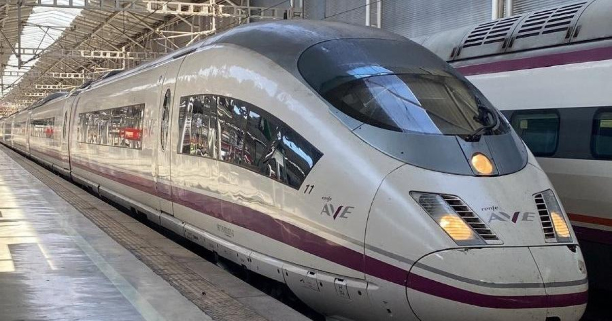 Renfe anuncia que Talgo resuelve la avería de sus trenes Avril y ...