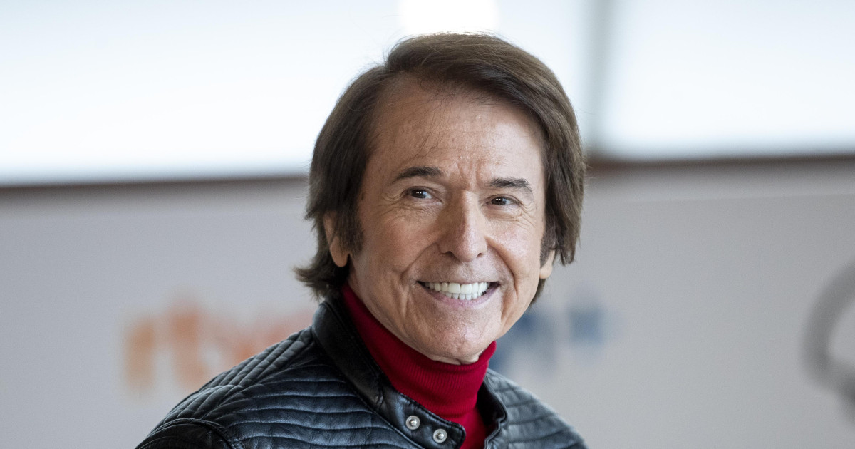 Raphael, ingresado tras sufrir un fallo cardiovascular mientras grababa ...