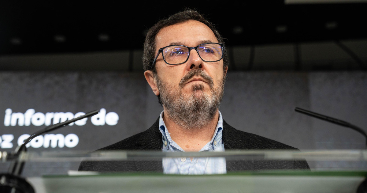 José Antonio Fúster atiende a los medios, en directo