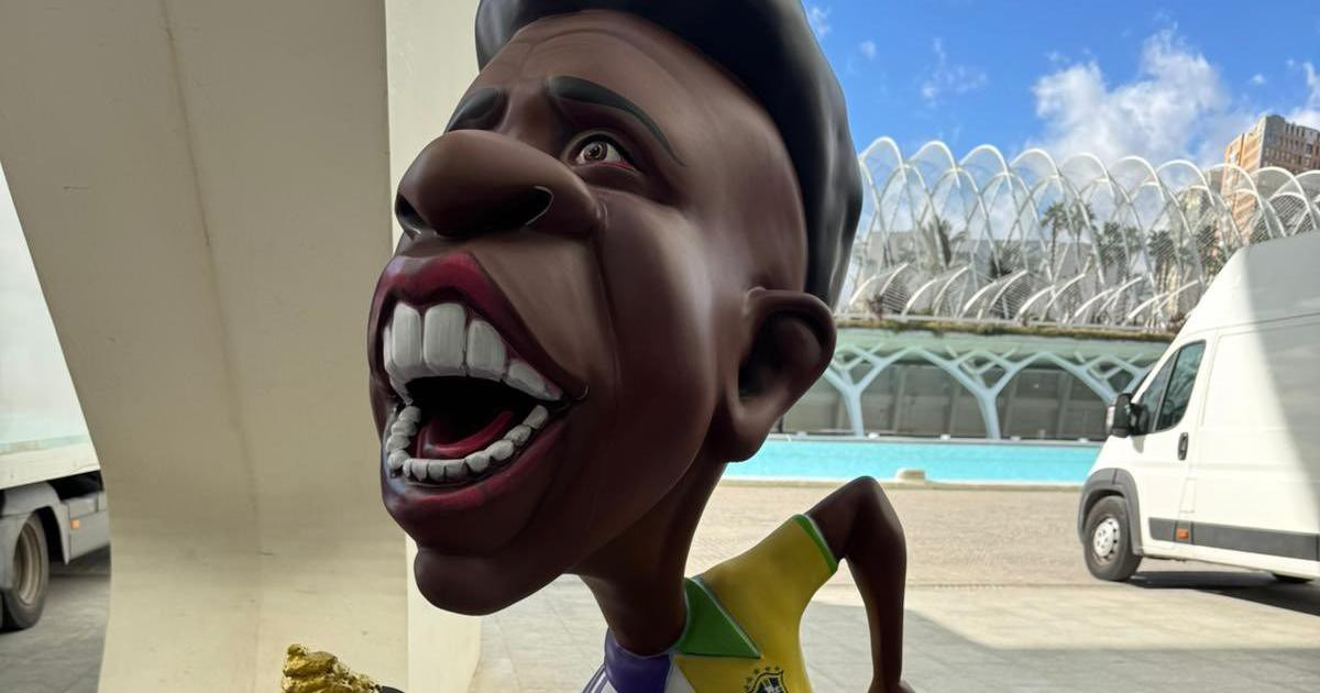 El ninot de Vinicius desata todo tipo de burlas durante las Fallas ...