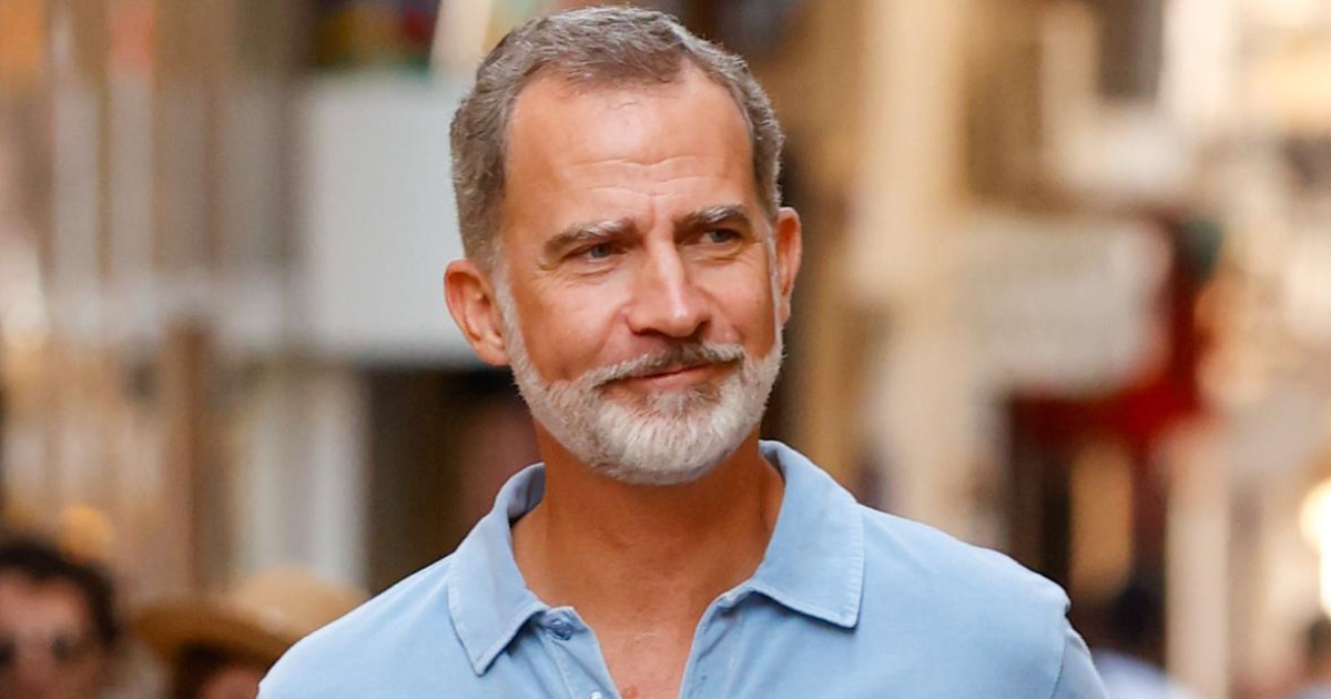 El vestidor de Felipe VI, el rey coronado como más elegante