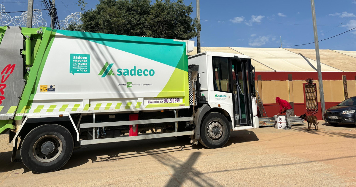 Sadeco recoge más basura que el año pasado en el primer fin de semana ...