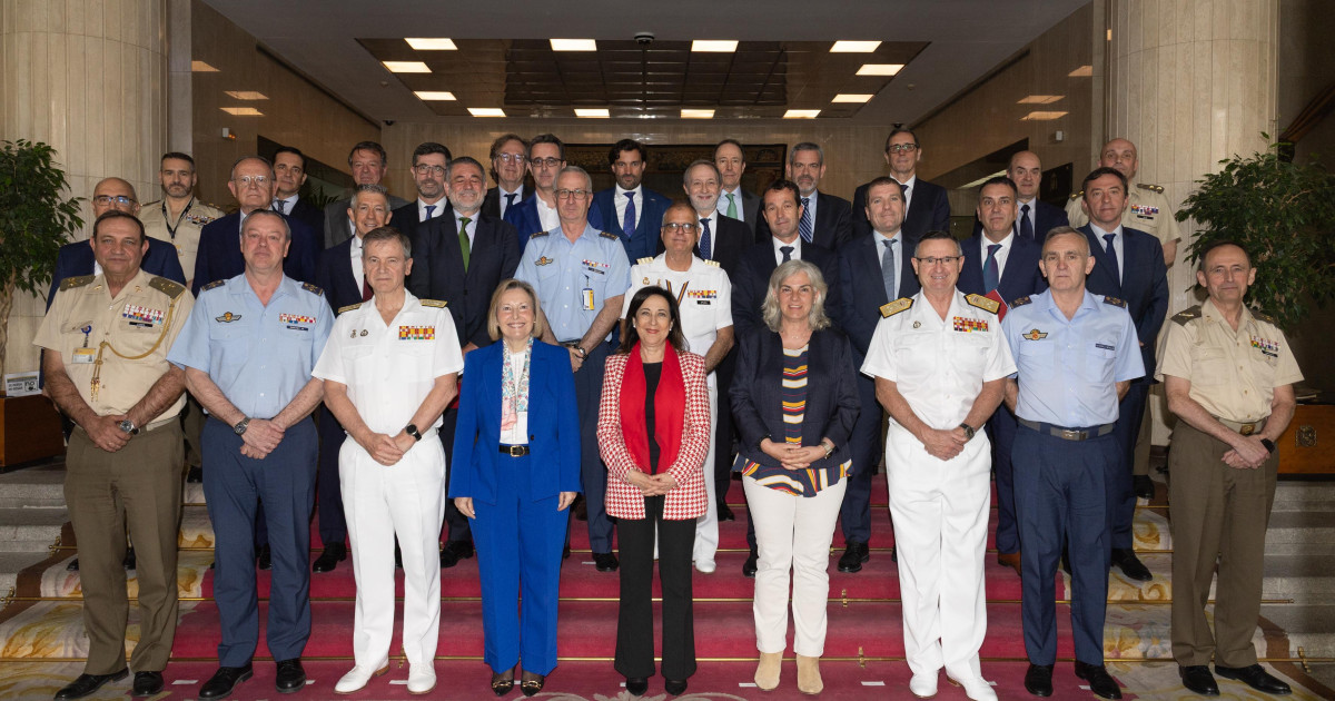 Dieciocho empresas españolas se reúnen con Robles para impulsar el Plan ...