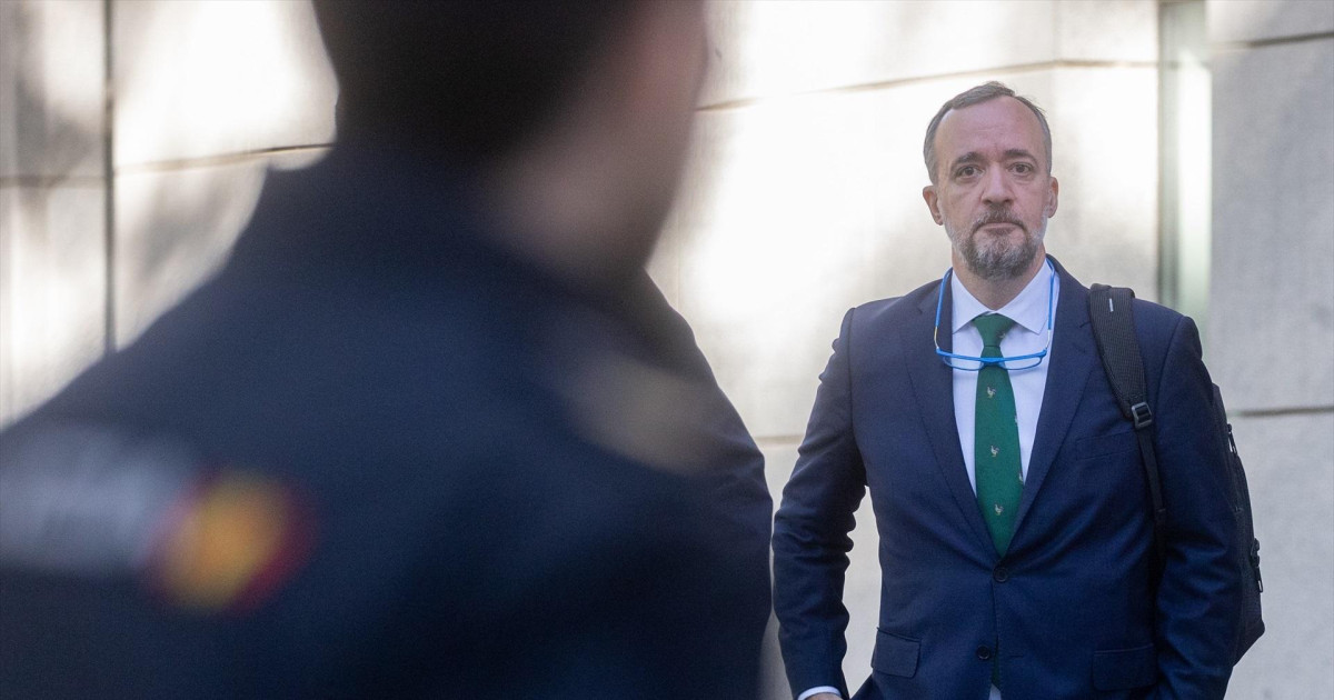 La Policía detiene al exsecretario de Estado de Interior del PP por una ...