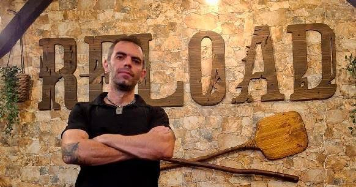 Los hosteleros claman contra la prohibición de fumar en las terrazas: «El Gobierno nos está ...