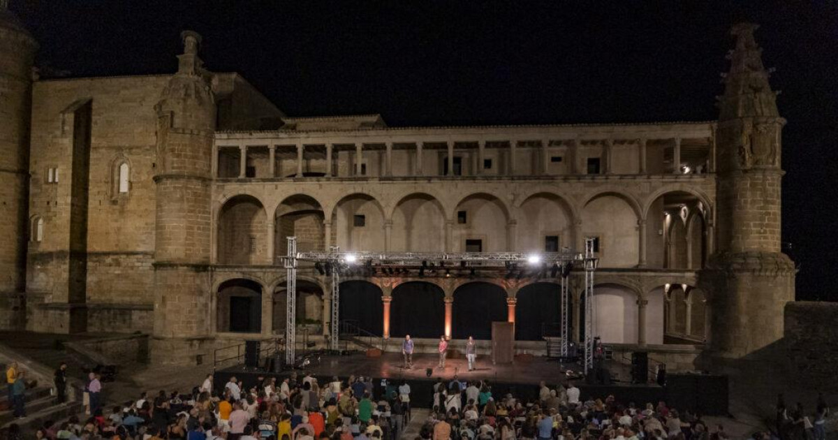 El actor Jesús Lozano sufre una parada cardiorrespiratoria en plena ...