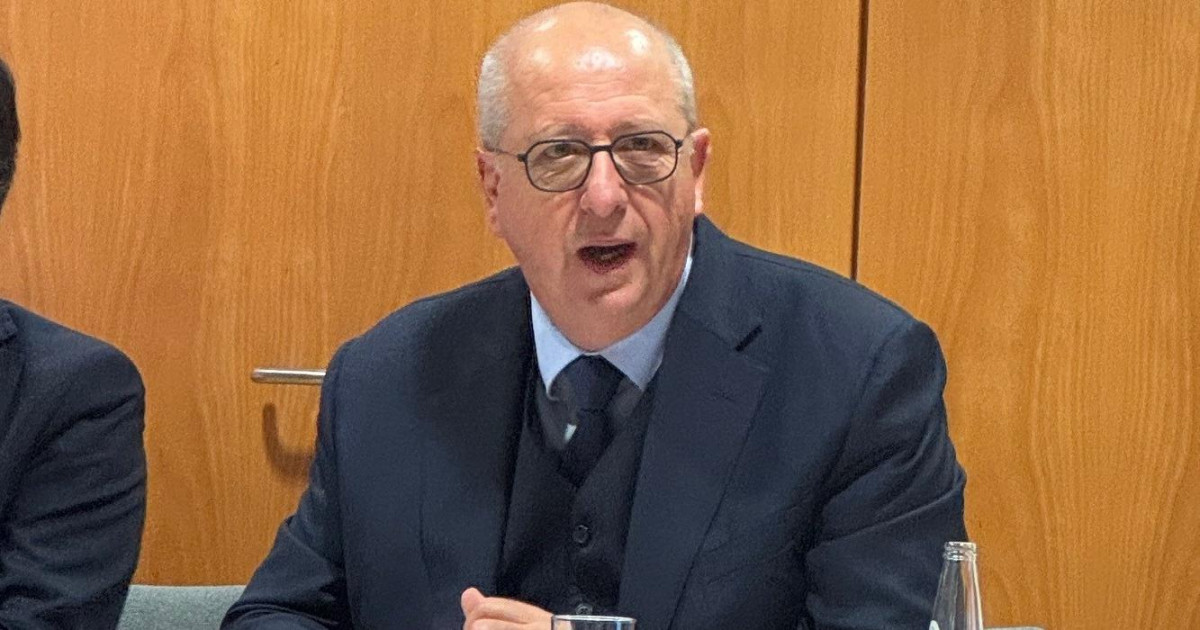 Imparato (Stellantis): «Los objetivos de emisiones son letales para la industria del automóvil ...