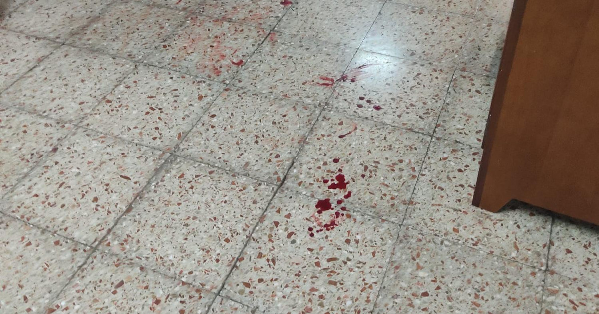 Un ladrón huye tras apalizar y robar a dos ancianos en su propia casa