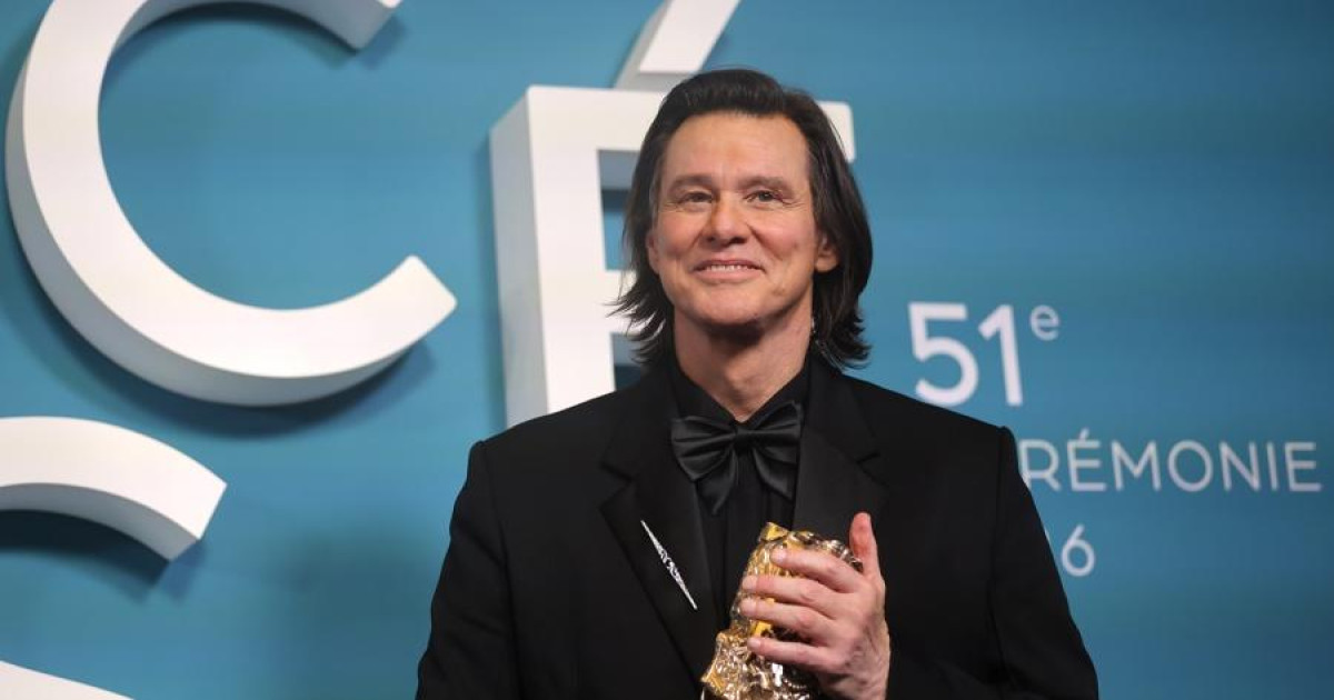 Jim Carrey recibe el César de honor y se atreve con el francés: «Lo ...