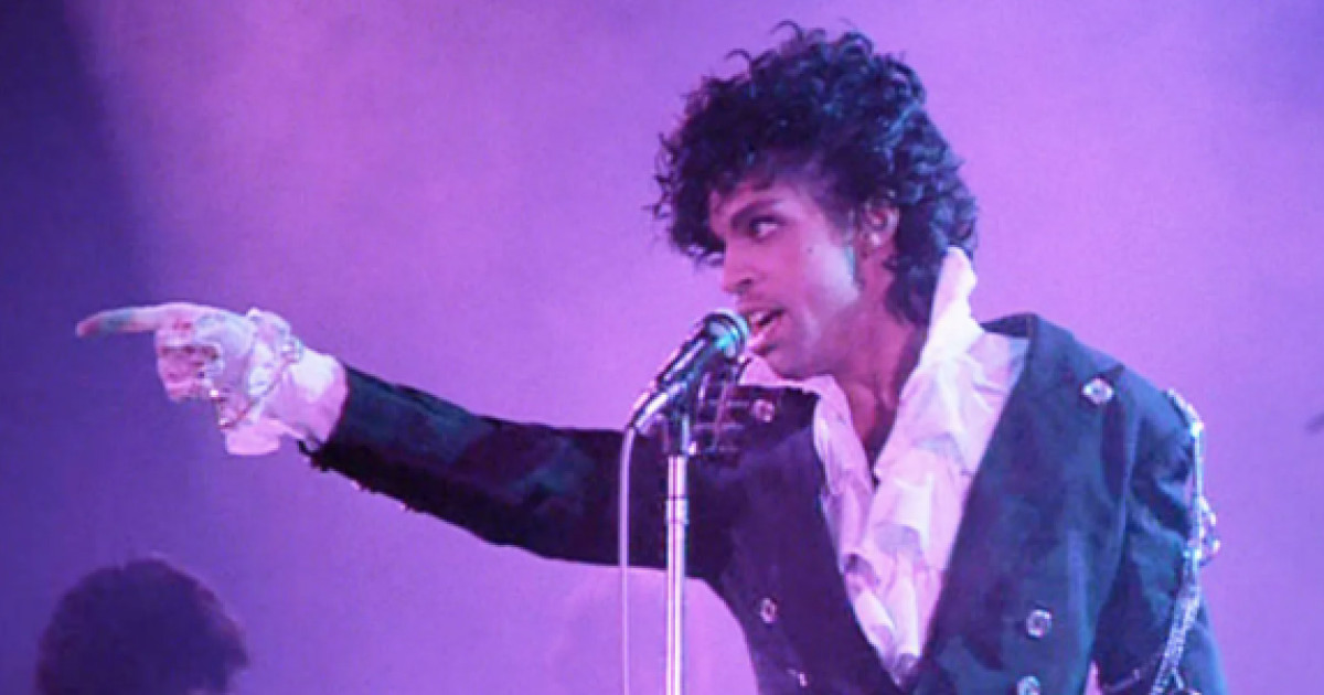 Escuche la versión inédita de 'With This Tear' que Prince grabó antes ...
