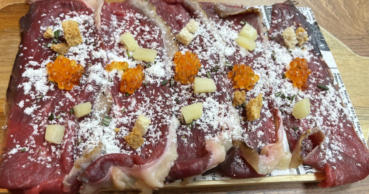 Niquel gusto fino: dos claveles, dos anzuelos y a surcar los mares