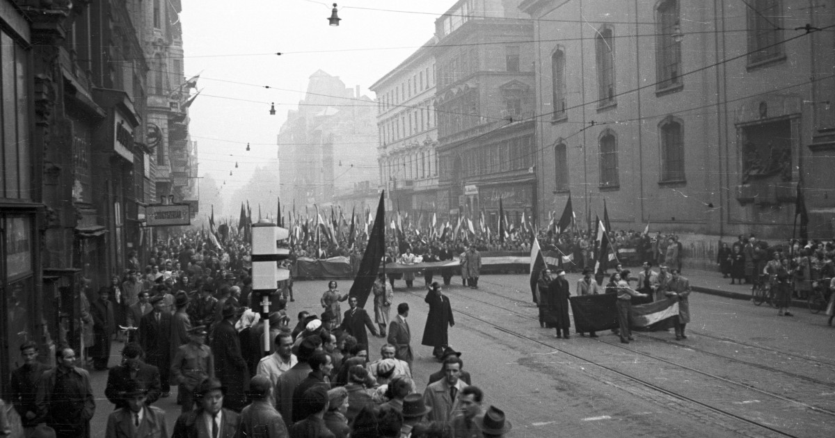 1956: Hungría se levanta contra Moscú y es masacrada por los carros ...