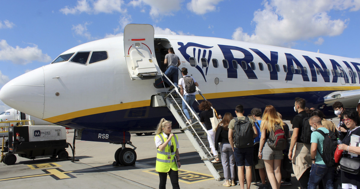 El truco de Google para reservar el asiento de avión con más espacio ...