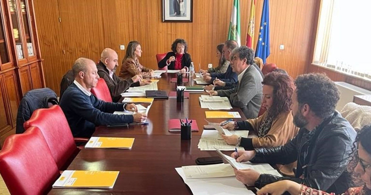Un total de 17.921 personas trabajarán en el PFEA gracias a 263 ...