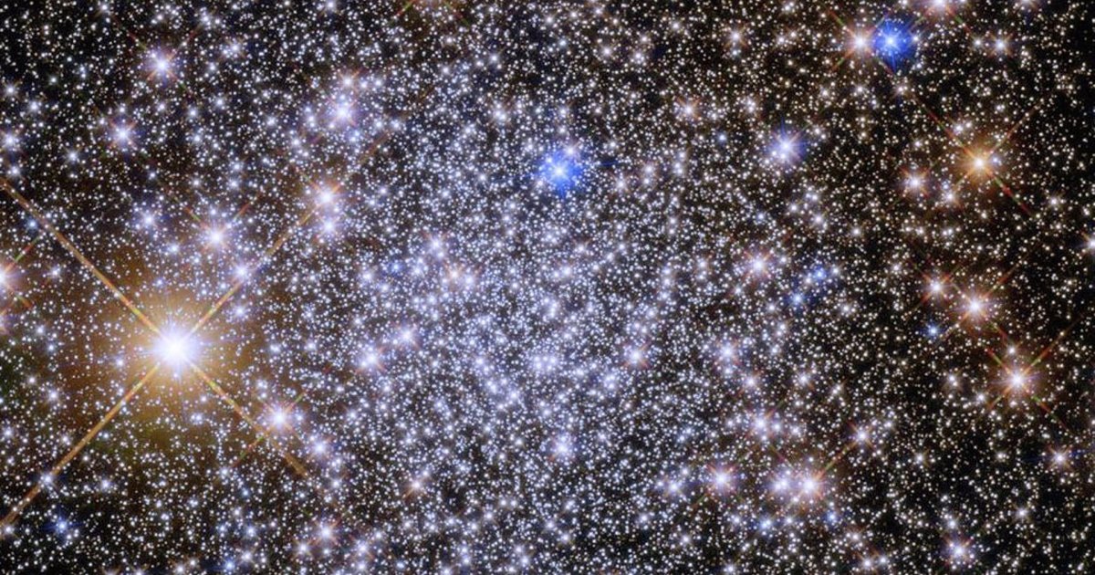 El telescopio espacial Hubble vislumbra una brillante reunión de estrellas