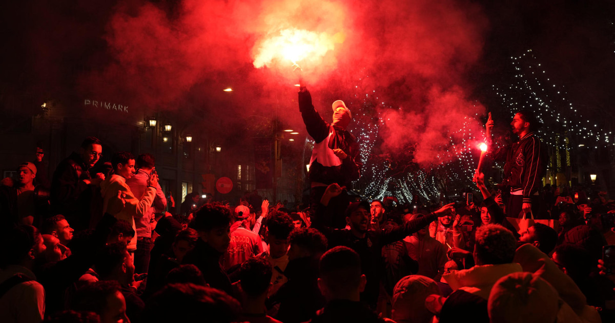 Así han celebrado los marroquíes en Barcelona la victoria a España en ...