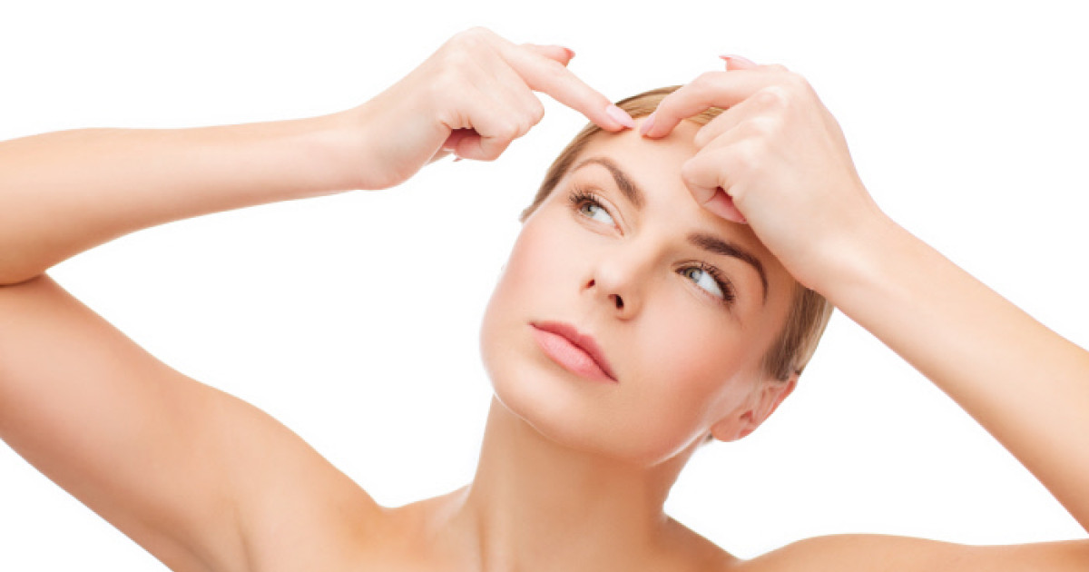 Quince consejos para prevenir el acné y reducir las espinillas