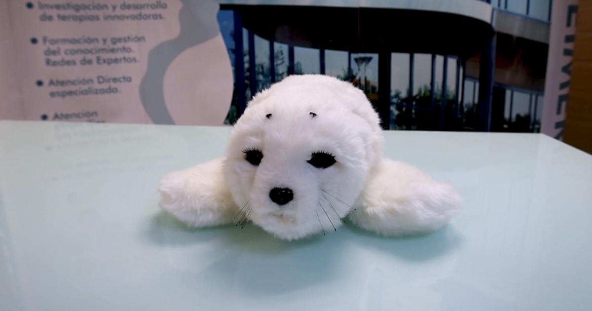 El robot foca que podría aliviar la depresión en pacientes con demencia