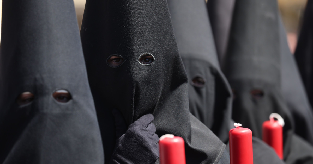 ¿Qué significan los colores de los penitentes y nazarenos de la Semana ...