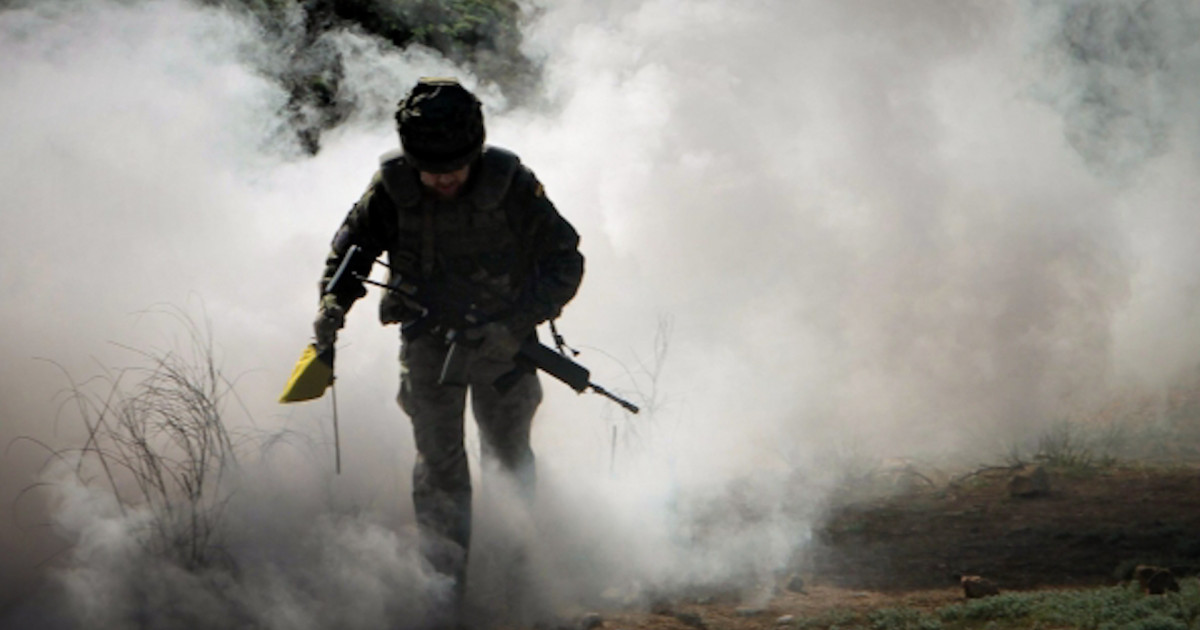 Lanzar granadas de mano, una «habilidad vital» para los soldados del ...