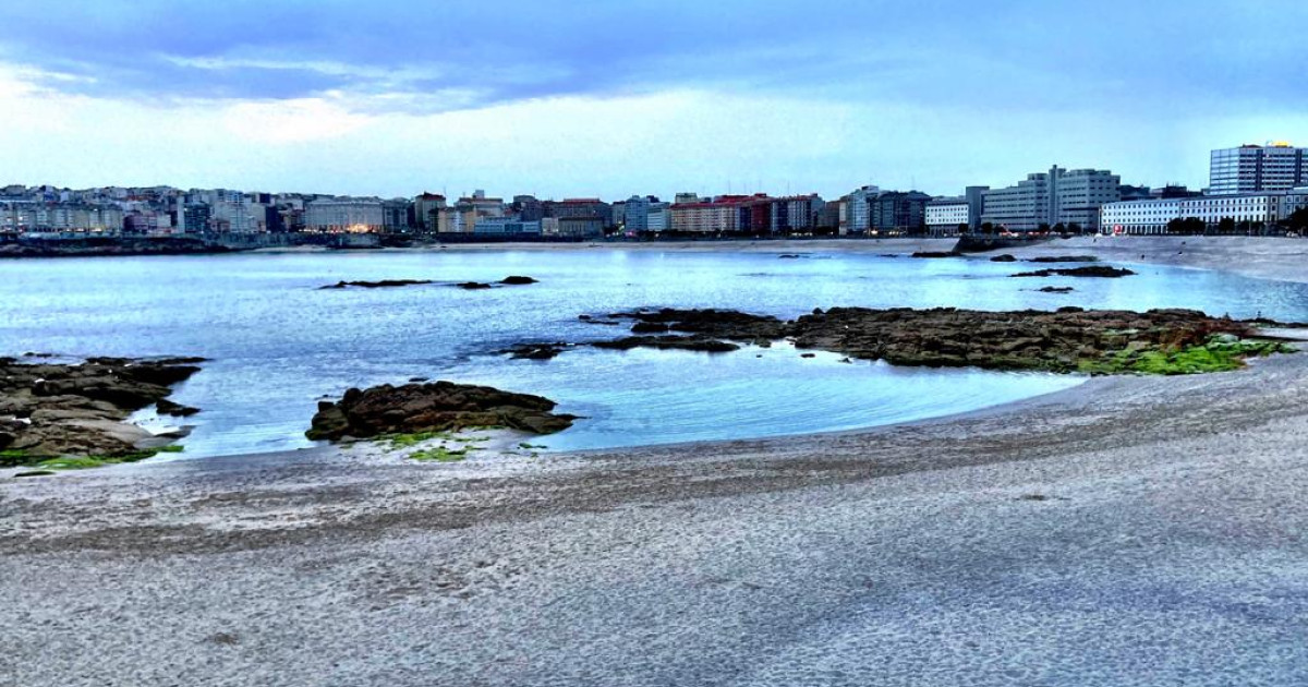 La playa urbana de Galicia que 'National Geographic' sitúa entre las ...