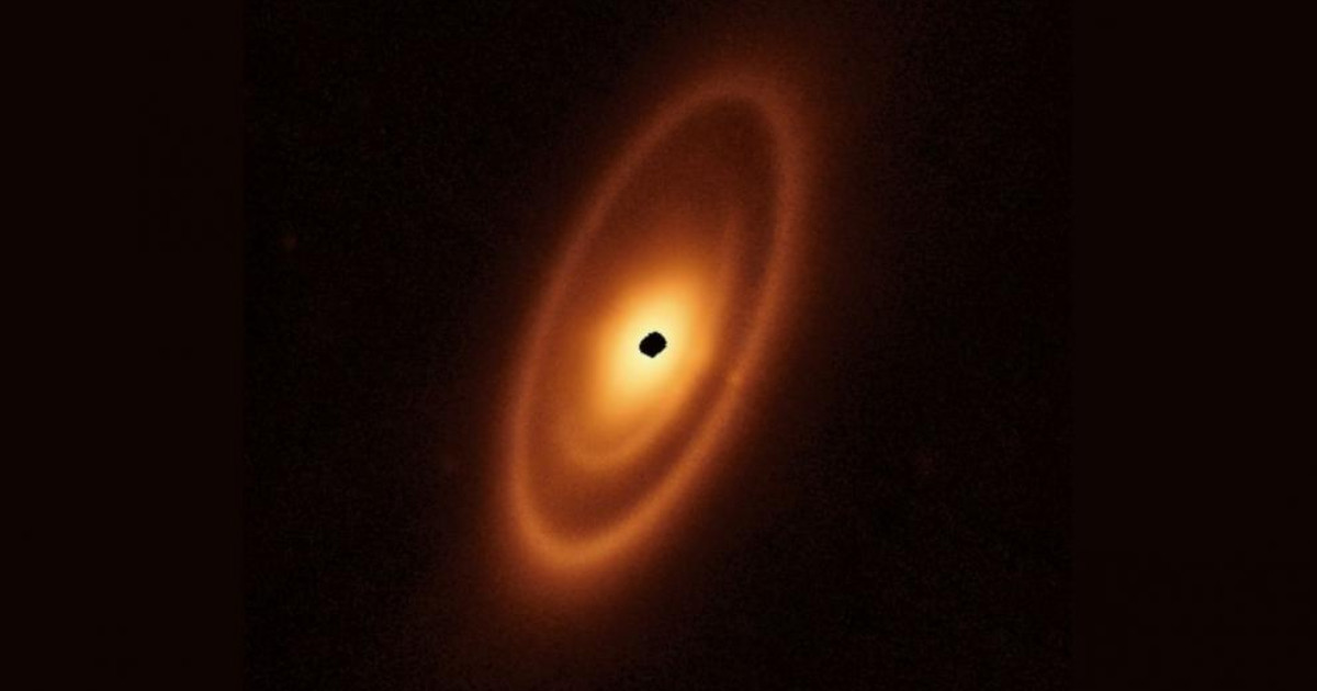 El telescopio James Webb detecta un cinturón de polvo en otro sistema solar
