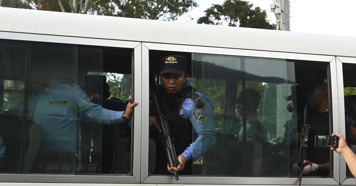 Las impactantes imágenes de la masacre en una cárcel femenina de Honduras