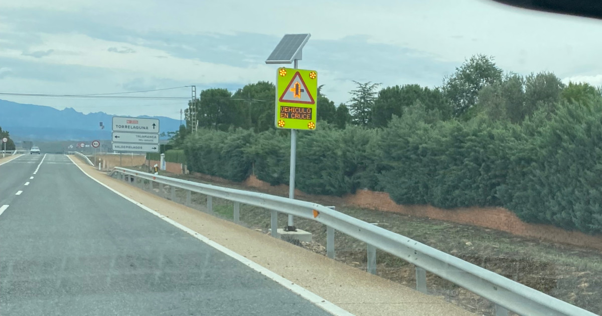 Nuevos radares de cruce de la DGT: así son y así funcionan Nuevos radares de cruce de la DGT: así son y así funcionan