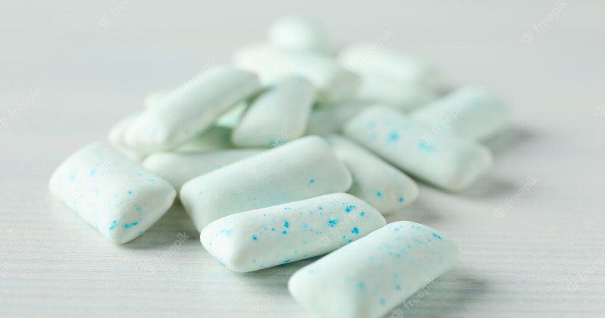 Los chicles pueden liberar en la boca hasta 600 microplásticos por gramo