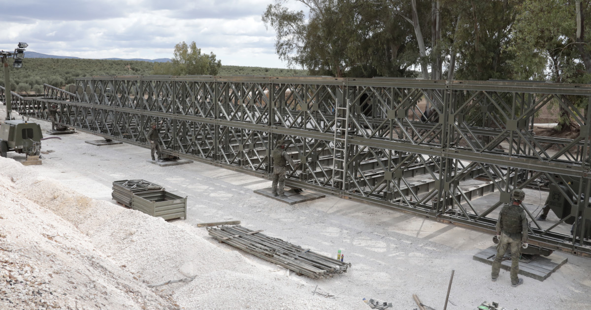 Así es el puente 'Mabey': la superestructura que el Ejército de Tierra ...