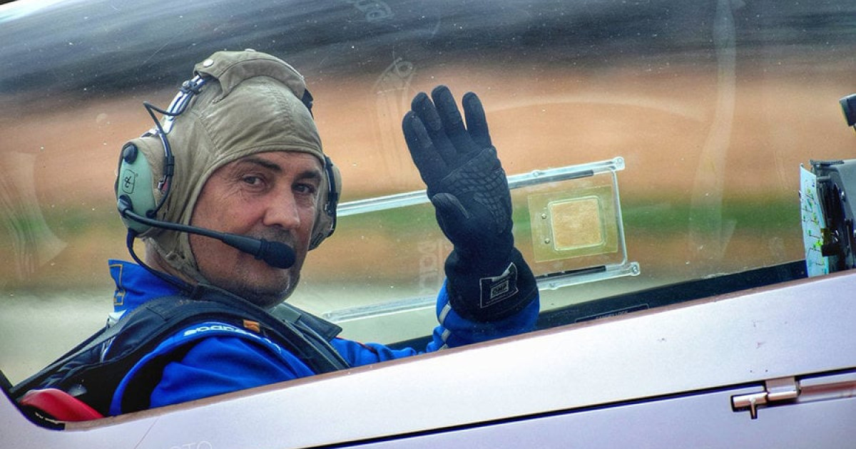 Manuel 'Coco' Rey: así era el piloto vigués que murió en una exhibición ...