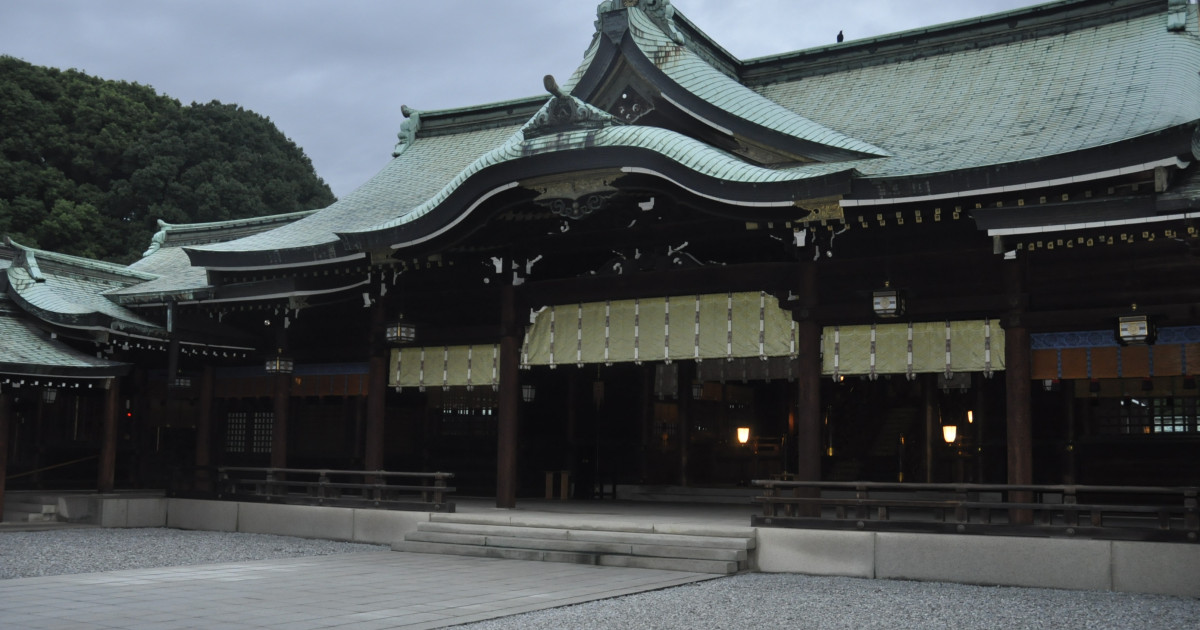 Detenido un estadounidense por grabar con las uñas unas letras en ...