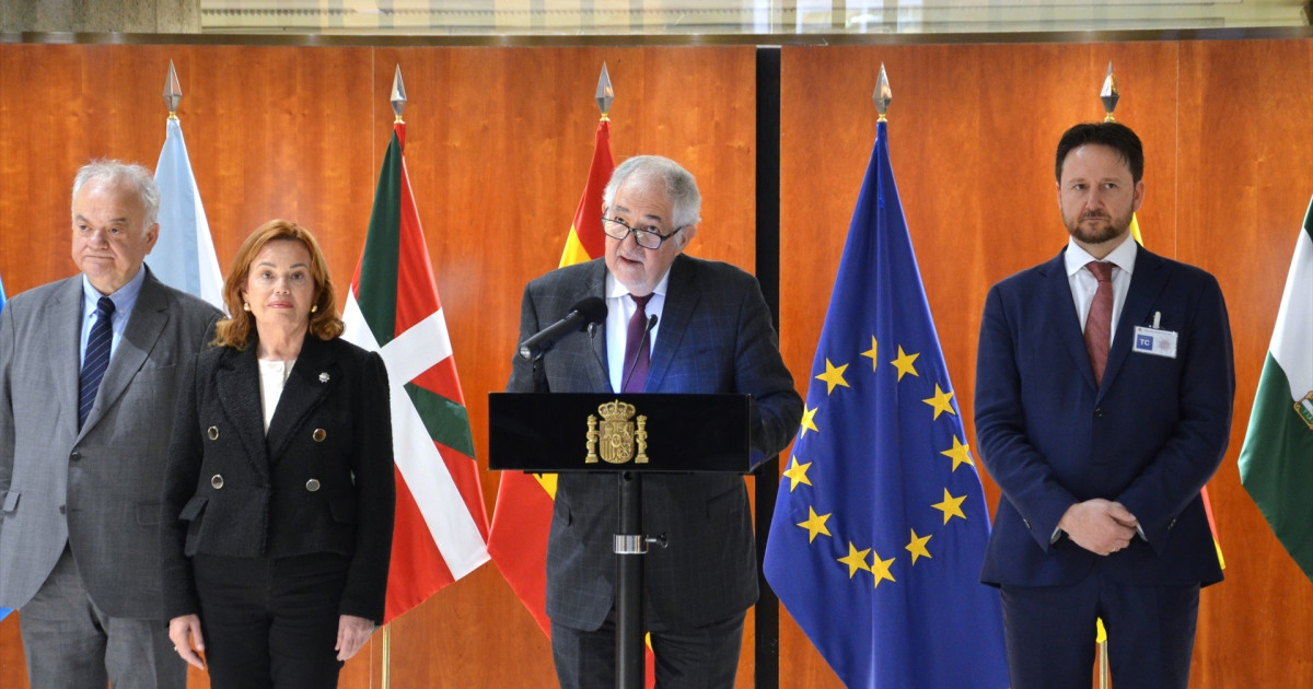 Pumpido dice que el Constitucional debe «permanecer impávido» frente a ...