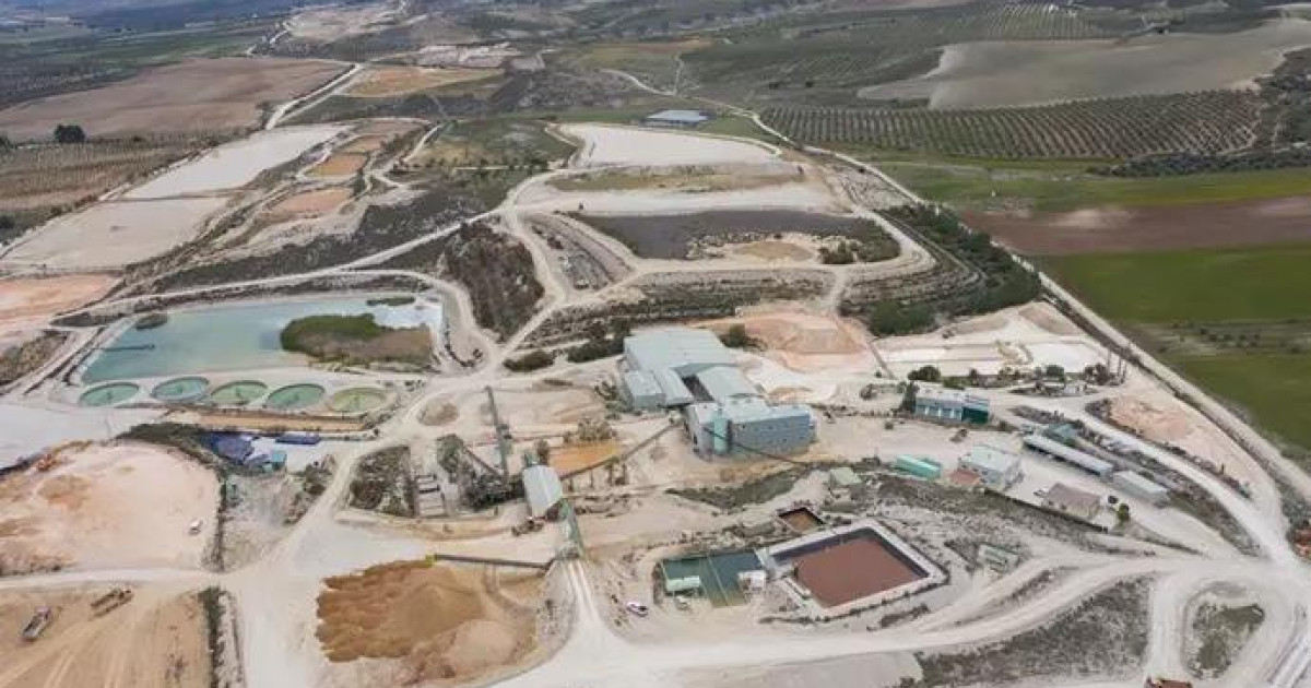 La provincia andaluza que posee la mayor mina de este mineral ...